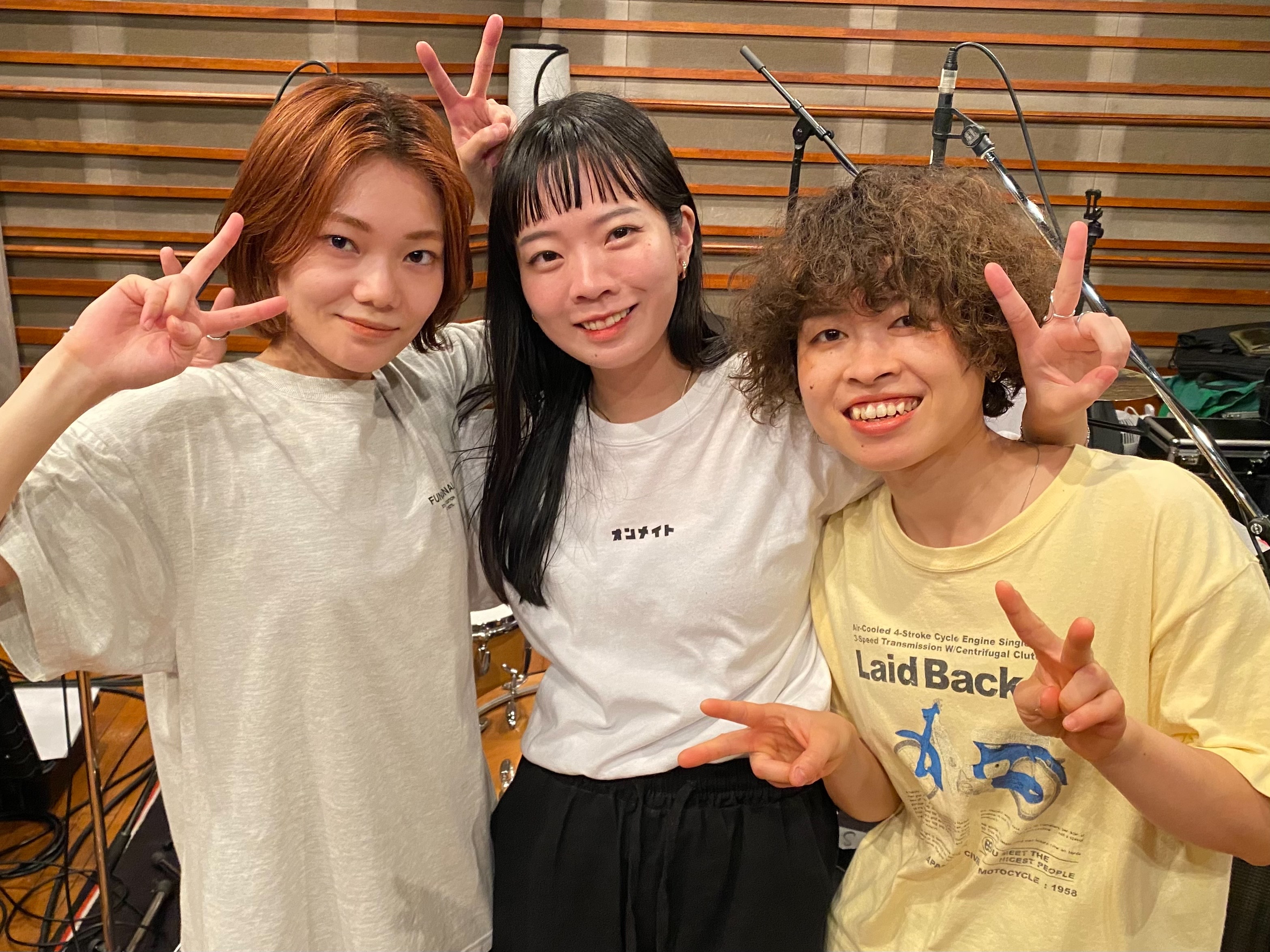 10.04(火) 21:00〜 「SHISHAMO ワンマンツアー2022秋 直前インスタライブ」配信決定!!!｜SHISHAMO ...